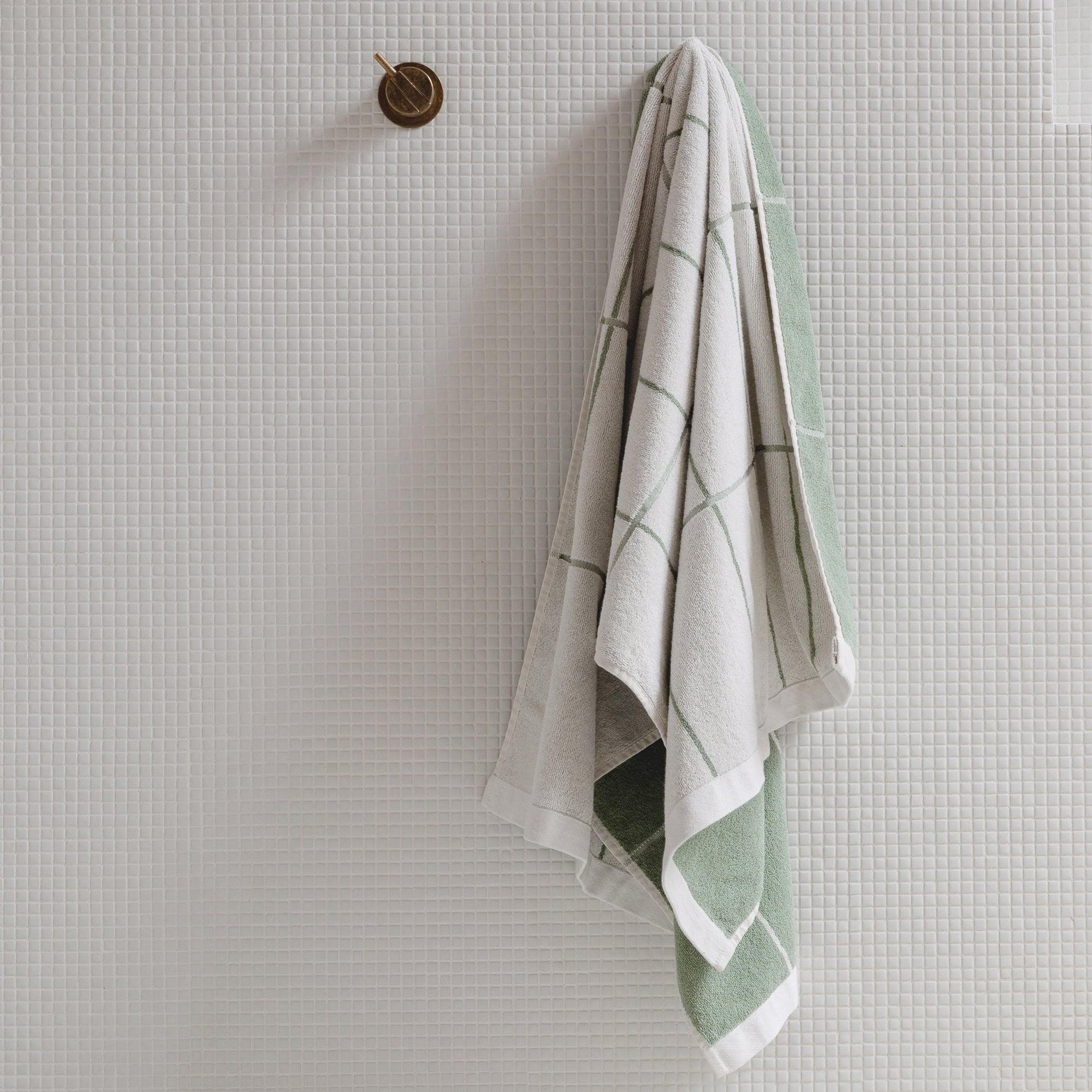 Baina | Bethell Bath Towel - Sage | NZ Stockist | Shop Now – PAPER PLANE