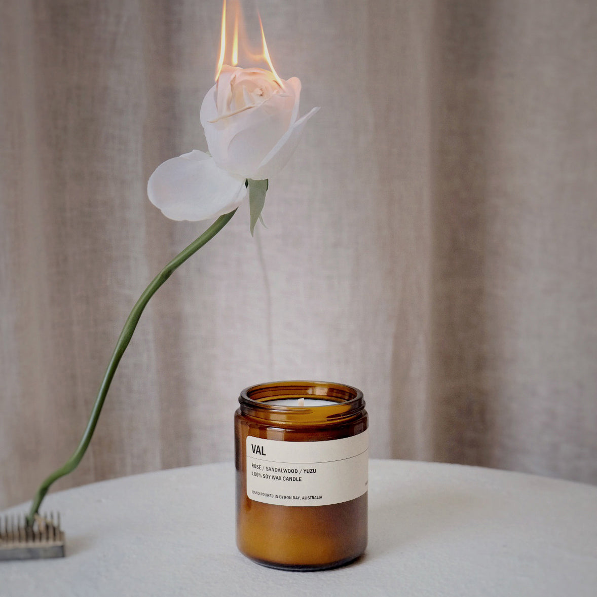 Amber Soy Candle | Posie | NZ Stockist | Shop Online Now – PAPER PLANE